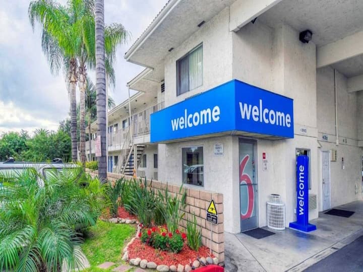 Motel 6 Chino, Ca - Los Angeles Area_2 F - Chino, CA