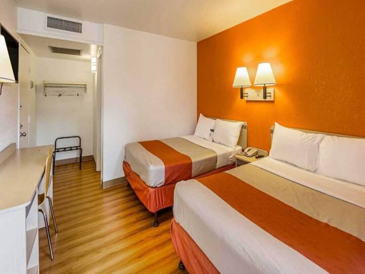 Motel 6 Yreka, Ca_2 Lits Plus Complet | Nsmk - Yreka, CA