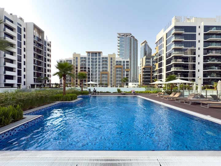 Guestready - Modern Sleek Studio In Azizi Riviera - دبي