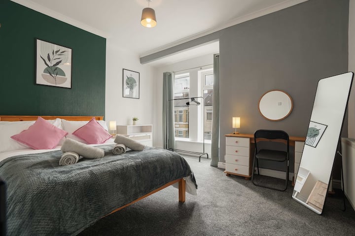 Contractor-friendly Cosy Home  | Near Newland Aven - Beverley, UK