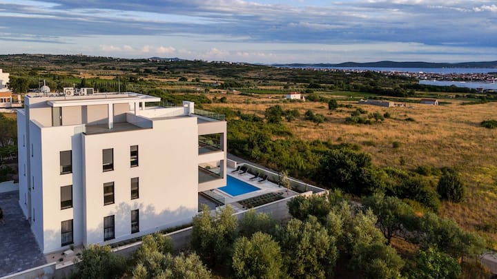 Panoramica Apartment W Balcony And Swimming Pool - Zadar