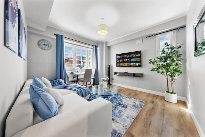 Baby Blue Opulence 2br Flat By Paddington Station - Londen