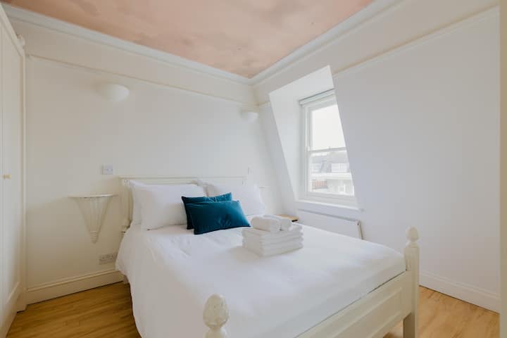 Chic 1bd Retreat In The Heart Of Earl's Court - Earl's Court