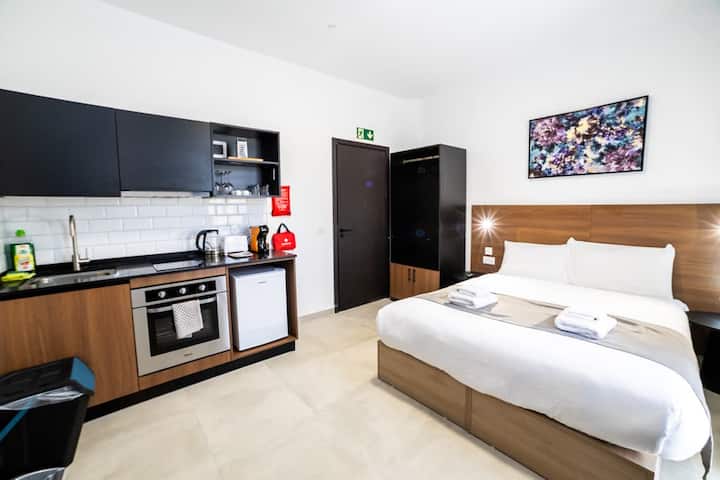 New 1 Bedroom Studio Double Bed - Bv1 - Malta