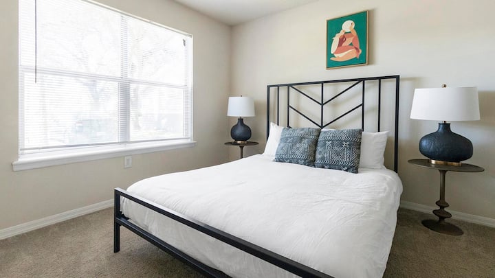 Landing | Incredible 2bd, Game Room, Pool - Longboat Key, FL