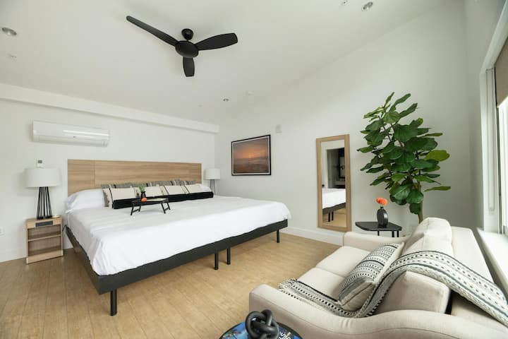 Coastal King Sanctuary - Dewey Beach, DE