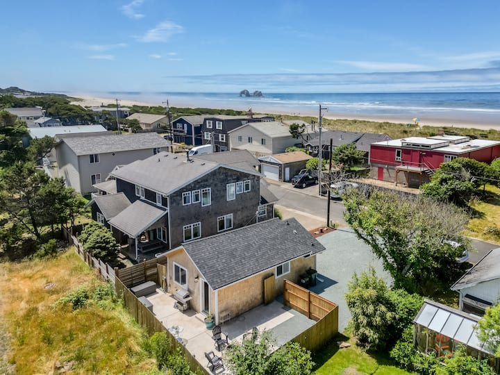 Fire Pit-bbq-block From The Beach - Manzanita, OR