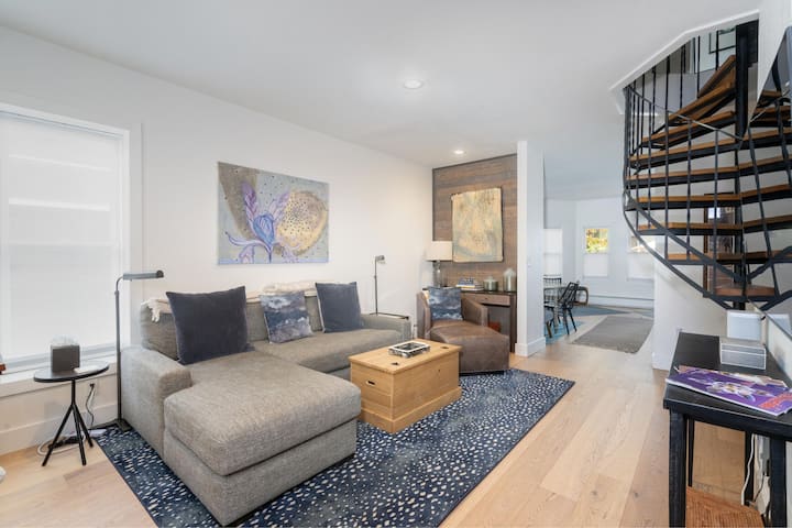 Fully Renovated Charmer - Heart Of Telluride - Telluride, CO