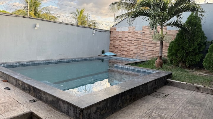 Espaçosa Casa Com Piscina Para Até 15 Hóspedes - Luís Correia