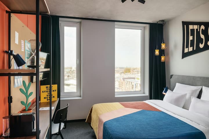 Room At The Social Hub Hotel / Bar & Restaurant - Zoetermeer