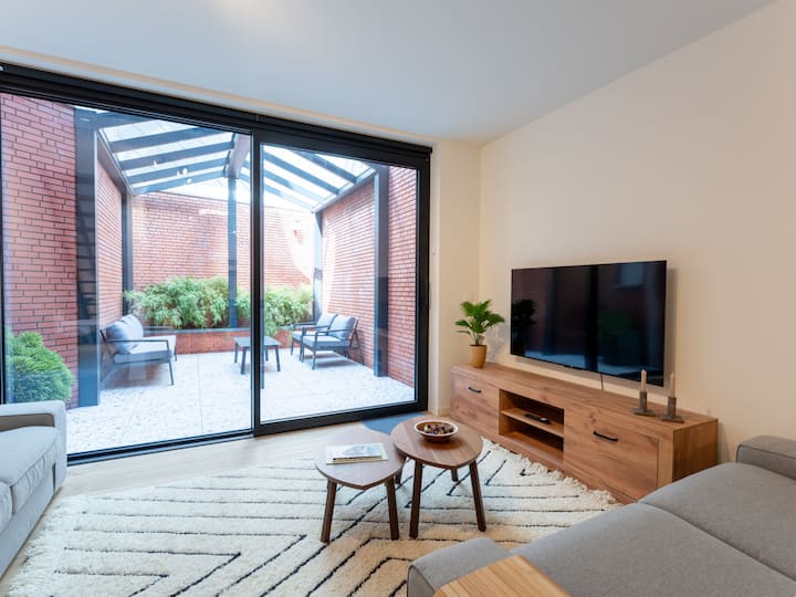 Petit Bordeaux With Terrace By Interhome - Blankenberge