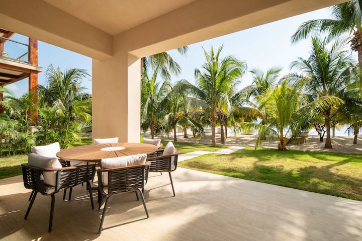 Artila: Garden Retreat & Beach Access - Isla Mujeres