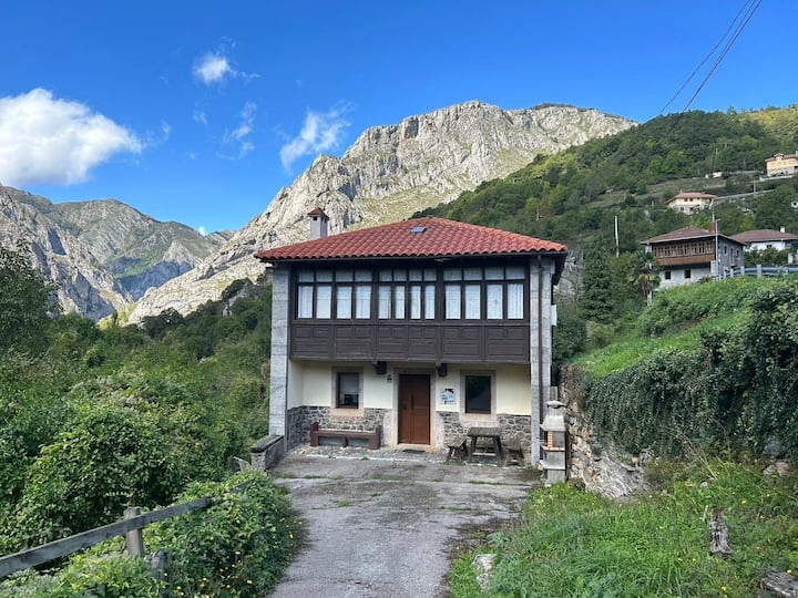 Casa Rural Ribota Junto Al Sella Crle834 - Posada de Valdeón