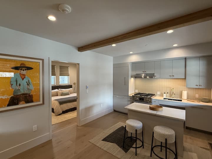 The Outpost - Tincup Suite (1 Br) - Crested Butte, CO