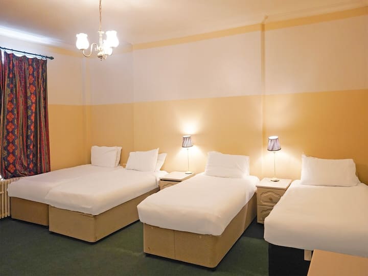 Salle Familiale Standard Pour 4 - イギリス ブライトン