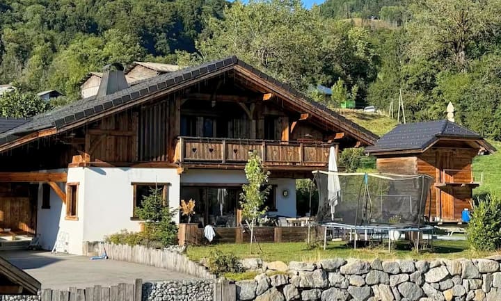 Superbe Chalet Avec Piscine & Grand Jardin - Les Gets
