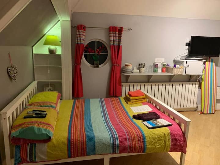 Famille De Luxe De 6 Chambres - London Gatwick Airport (LGW)