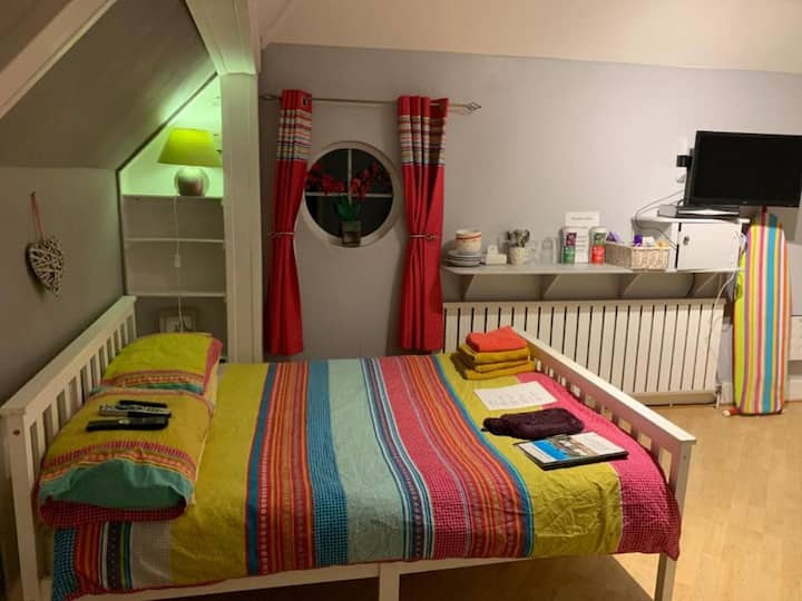 Famille Standard De 5 Chambres - Redhill