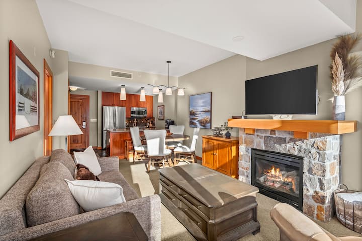 The Village Viewpoint | Capitol Peak Lodge #3416 - Snowmass Village, CO