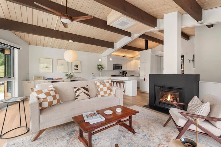 New Rental! Incredible Views Of Aspen. Pool/ac - Aspen, CO