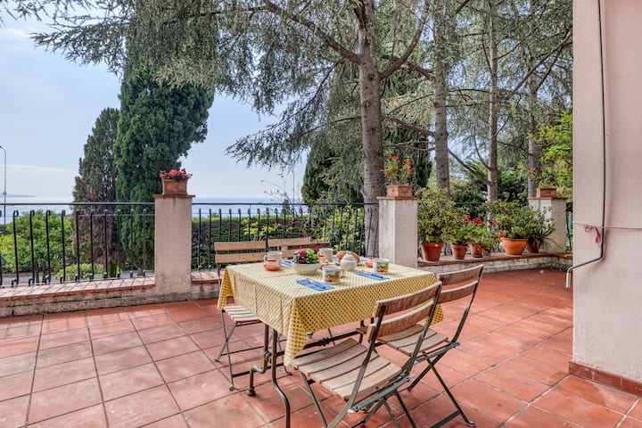 Hanbury Apt Pool And Sea - Happy Rentals - Ventimiglia