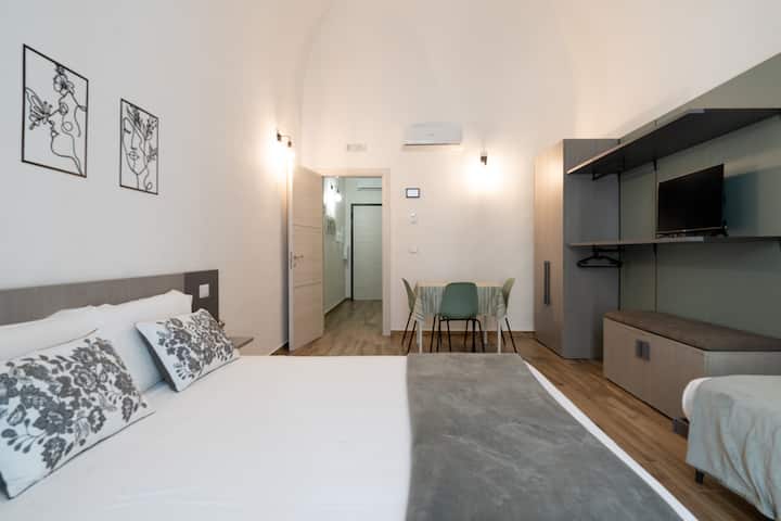 Nicolaus 204 - Grey Room By Wonderful Italy - Bari