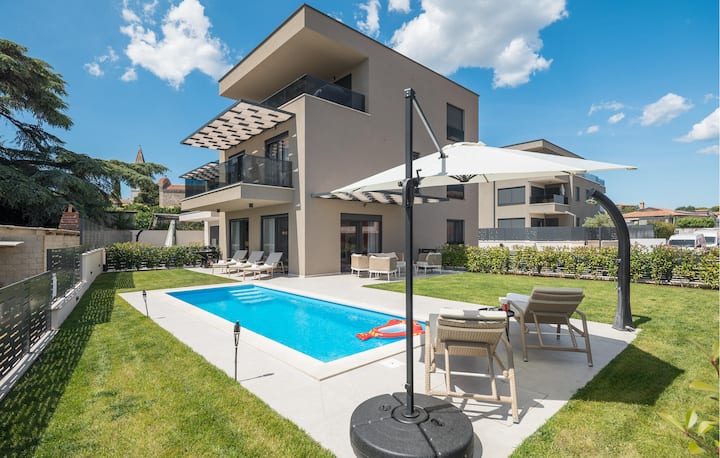 Cozy Apartment In Tar - Poreč