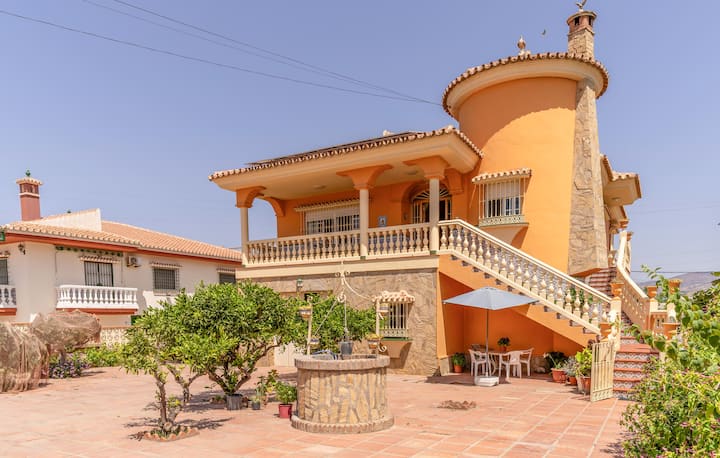 3 Bedroom Amazing Apartment In Torre Del Mar - Torre del Mar