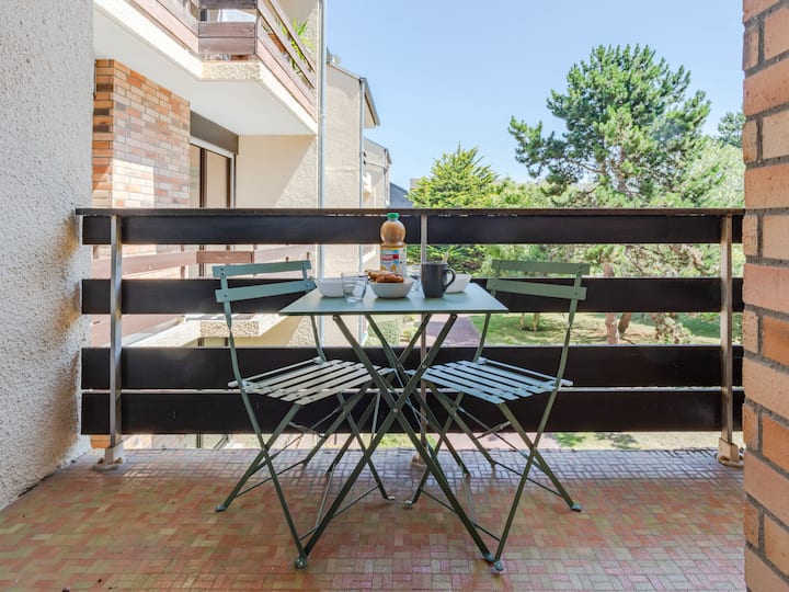 Le Sporting By Interhome - Merville-Franceville-Plage