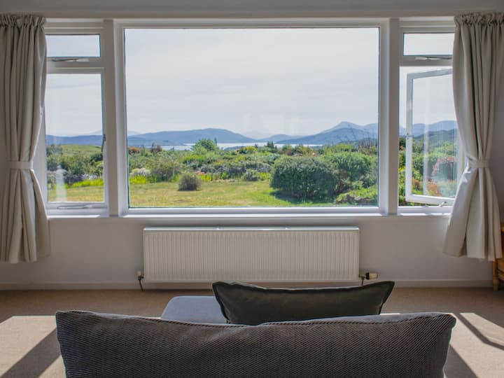 Creag Dubh By Interhome - ポートリー