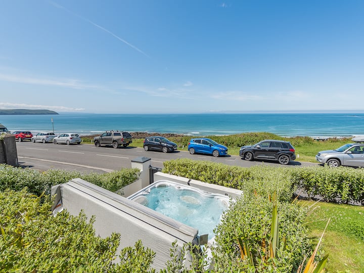 Azure Bay - Woolacombe