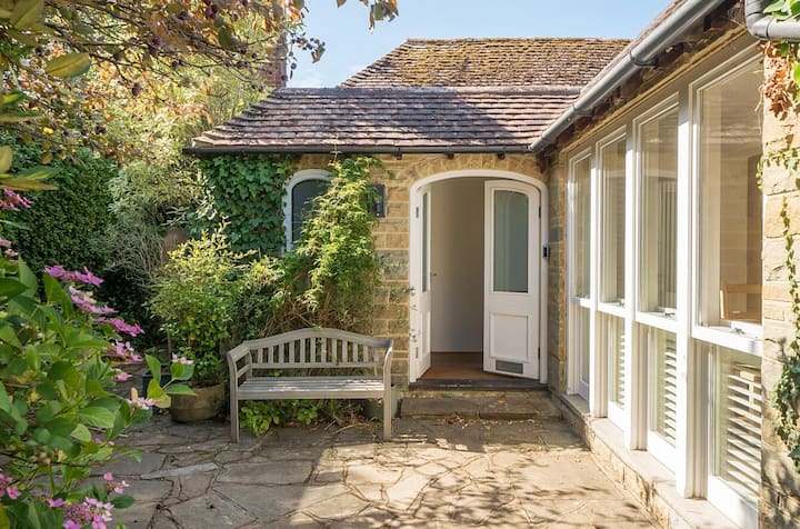 Thessaly - West Wittering