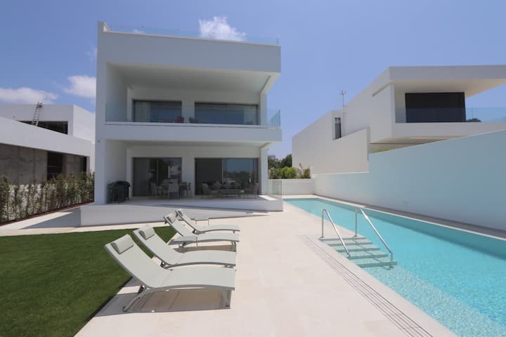 Casa Unoequis-luxury Villa For Up To 20 Pax With P - Conil de la Frontera