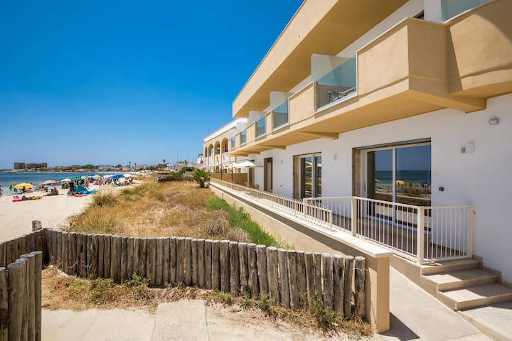 Nella Suites - Suite Deluxe Pp - Torre Lapillo