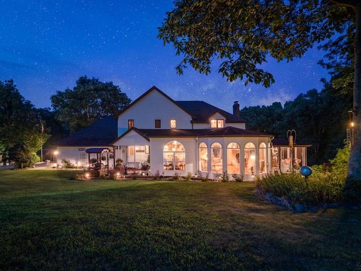 Castle On The Hill | Pool | Hot Tub | Hiking - Lake Alma State Park, Wellston