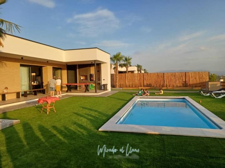 Panoramic Pool & Mountain Views Villa - Pozo Alcón