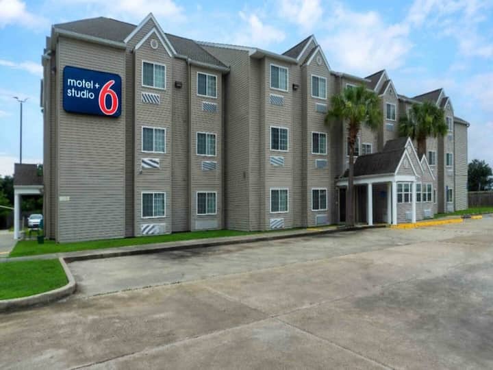 Studio 6 Suites Breaux Bridge, La_1 Quee - Breaux Bridge, LA