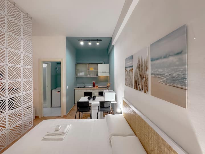 Modern & Cozy Studio Steps From Beach - Grottammare