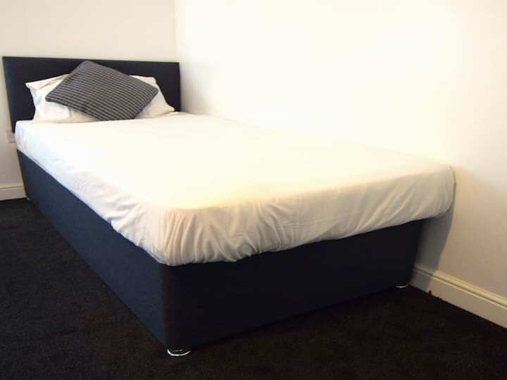 Salle Unique Standard - Partagée - Redcar