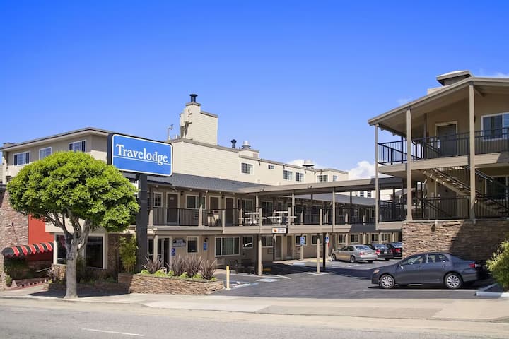 Travelodge Sf Bay | King Bed | Near Golden Gate - Sausalito, CA