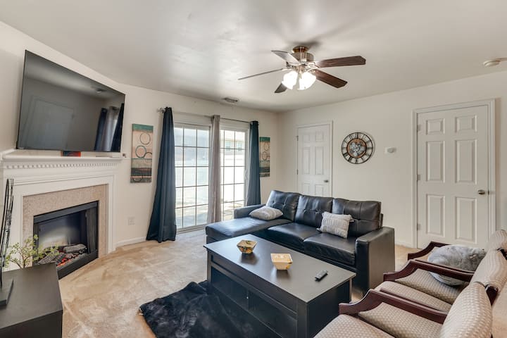 6 Mi To Dtwn Raleigh: Townhome W/ Fenced Patio! - Raleigh, NC