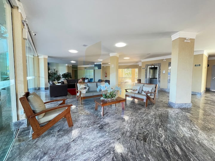 Apto 2 Quartos Com Cozinha E 7 Piscinas Termais - Caldas Novas