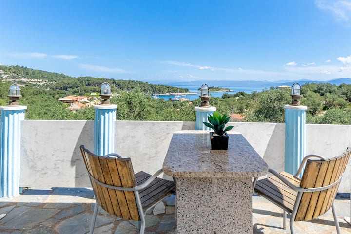 Paco's Resort Superior Villa 8 - Paxi
