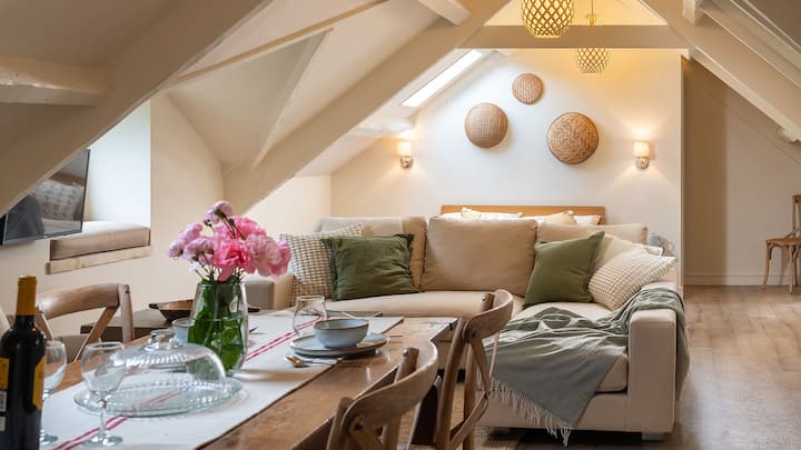 The Nest - Pet Friendly In Slad Near Stroud - Stroud, UK