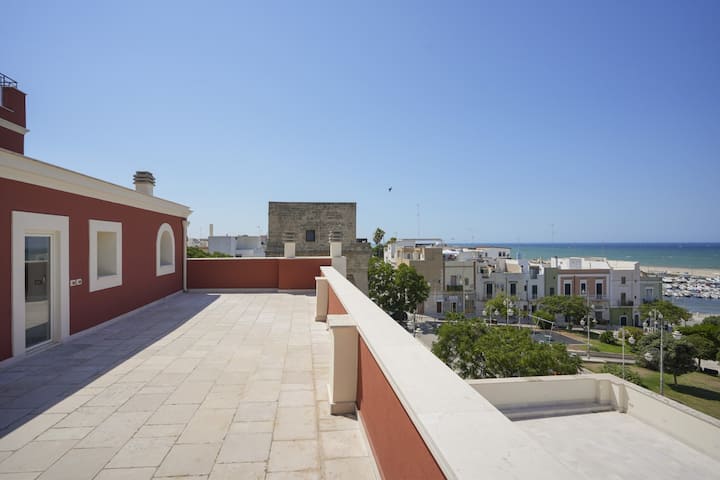 Palazzotorre 205 - Amazingsea View & Big Terrace - Bari