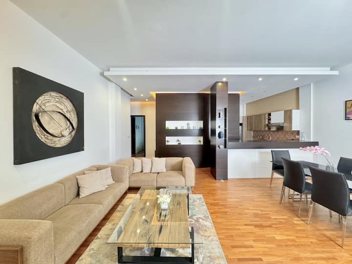 Haus 22 | 2-br In Gemmayze - Beirut