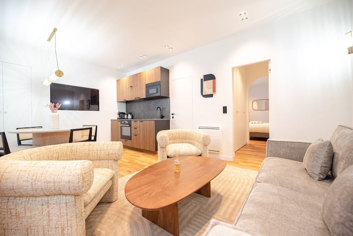 Stylish Flat In East Paris - Maison de Victor Hugo