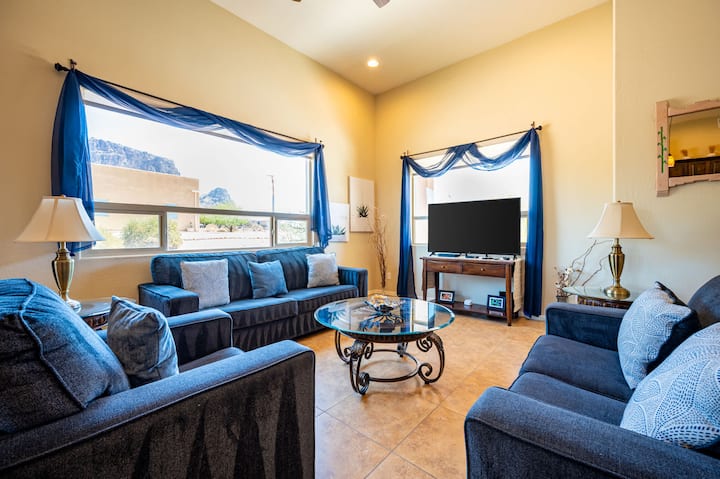 ‼️Spacious 3br Retreat | Mtn Views + Bbq - Apache Junction
