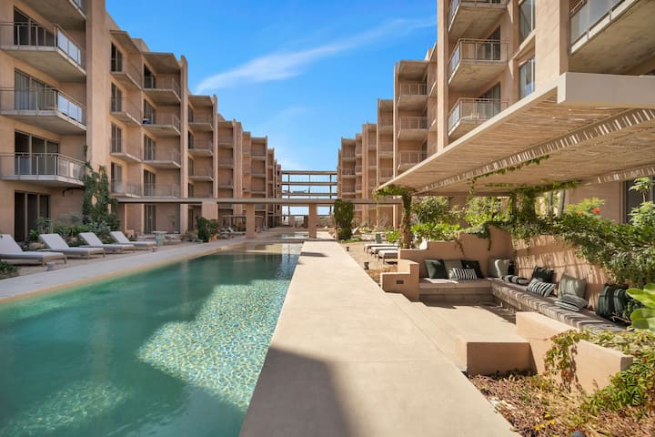 Stylish Condo With Pool, Fast Wi-fi & Gated Securi - Cabo San Lucas