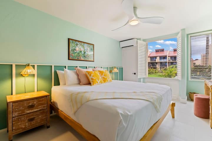 Modern 3br W/ Ocean Views | Steps To Kamaole Iii - Maui, HI